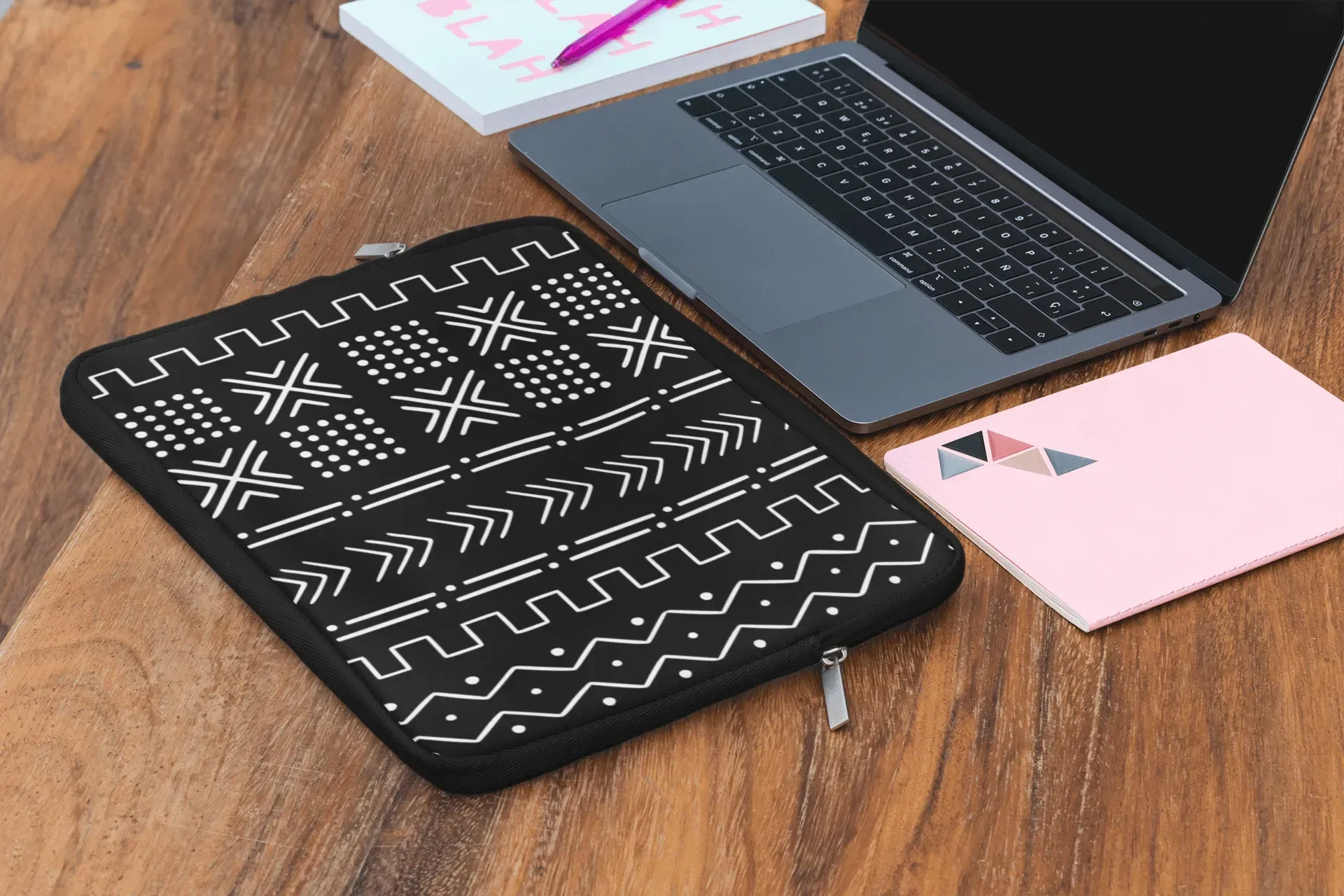 African Mud Cloth Laptop Case – The Global Wanderer